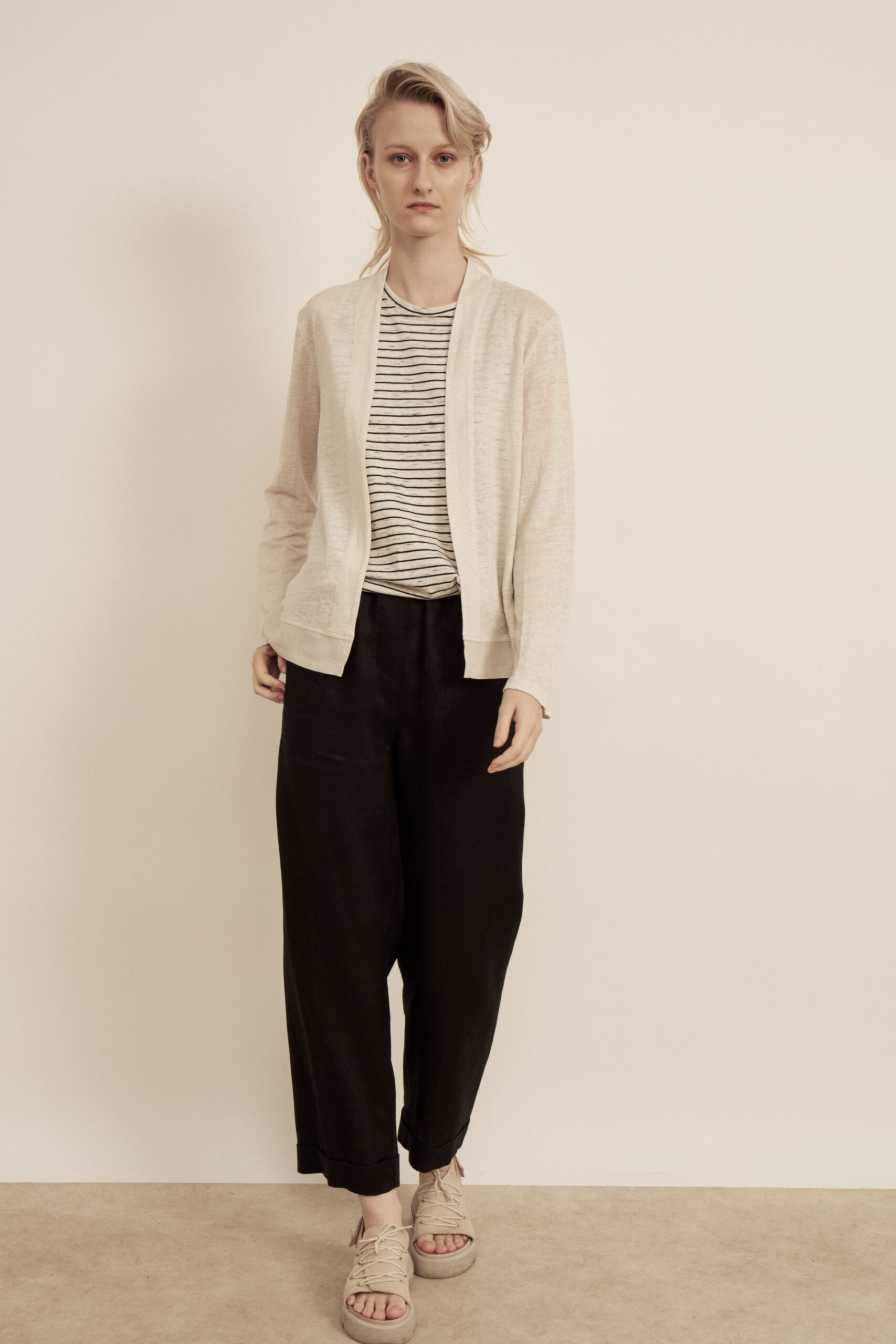 - רינה צין - Rina Zin הנחה שח 200 על כל 1000 שח