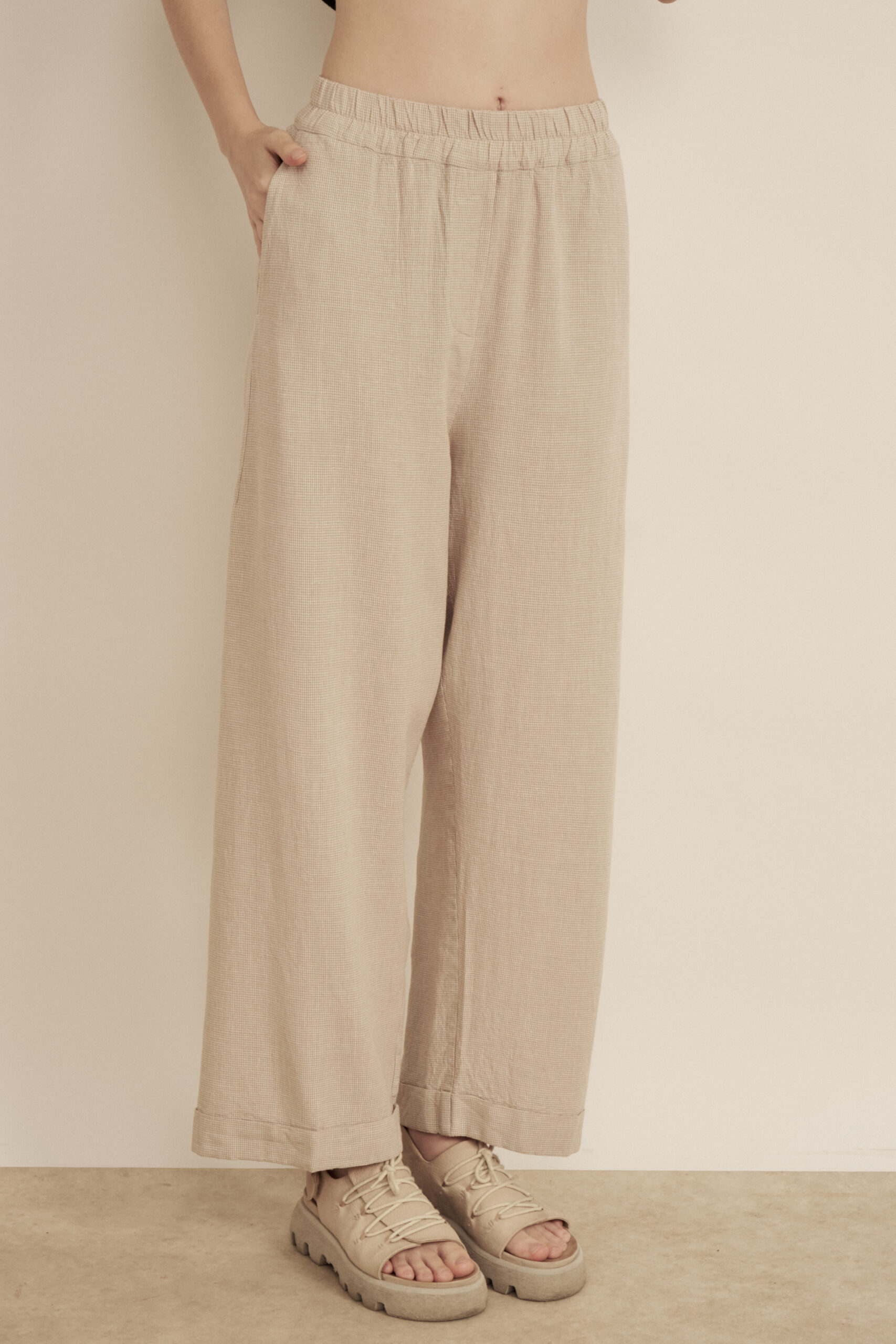 - רינה צין - Rina Zin הנחה שח 200 על כל 1000 שח