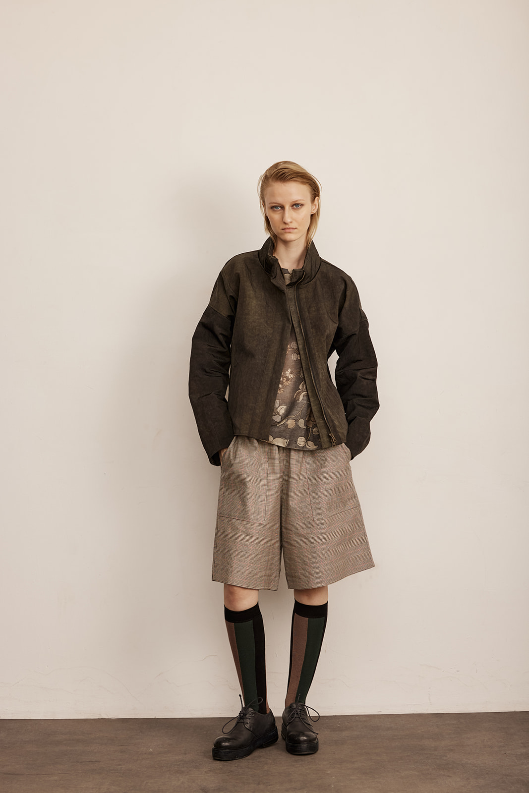 - רינה צין - Rina Zin הנחה שח 200 על כל 1000 שח