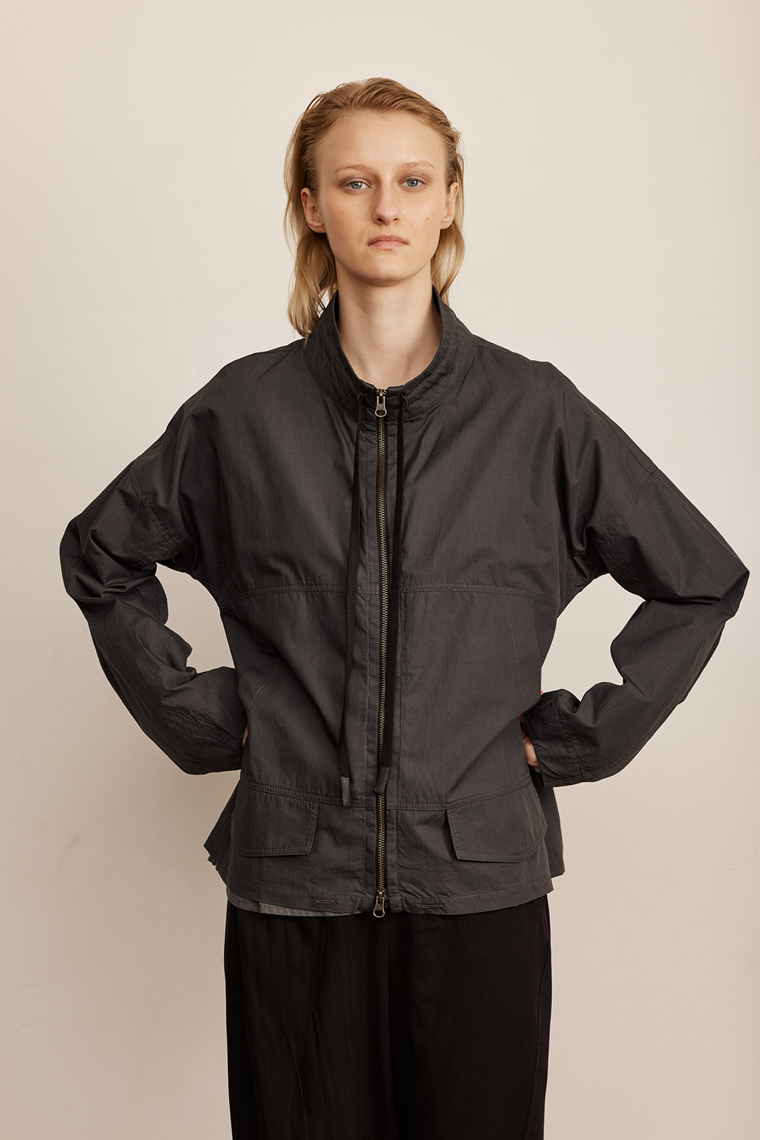 Grey Darfi Jacket, A Must-Have for Urban Style Lovers - Rina Zin