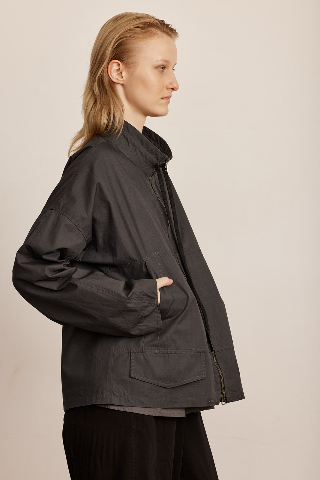 Grey Darfi Jacket, A Must-Have for Urban Style Lovers - Rina Zin